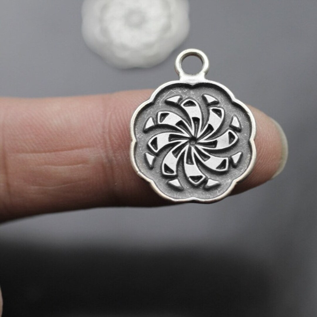 10 Spiral Flower Charms, Symbol Charms for Pendant, Floral Disc Charms ...
