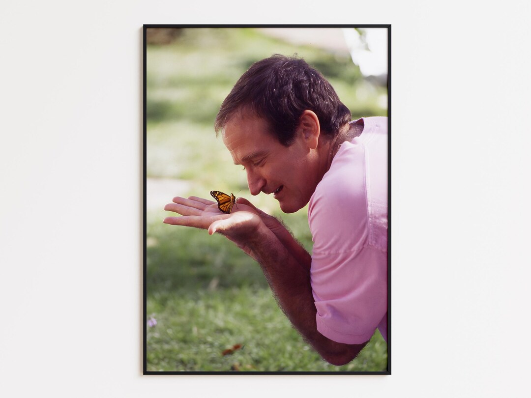 Robin Williams Playing With Butterfly, Digital Dowload Print, Poster - Etsy