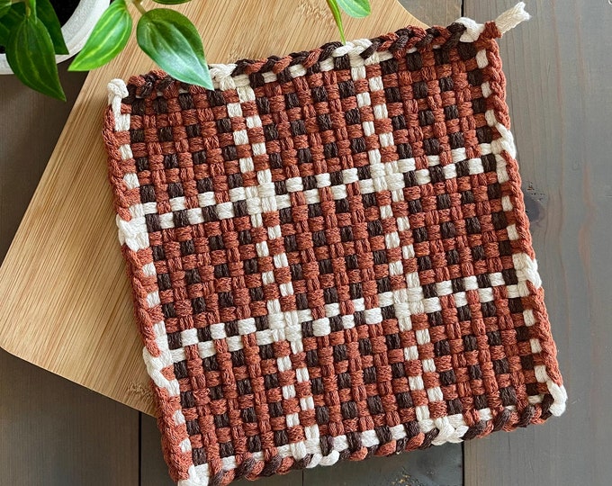 Handmade Large Loom Woven Potholder - Oven Mitt, Hot Pad, Kitchen Decor ...