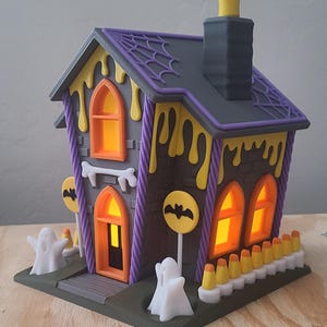 Haunted House - Candy Dish - Lighted Decoration - Etsy
