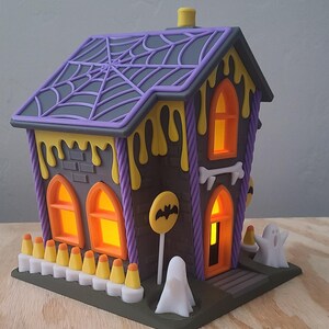 Haunted House - Candy Dish - Lighted Decoration - Etsy