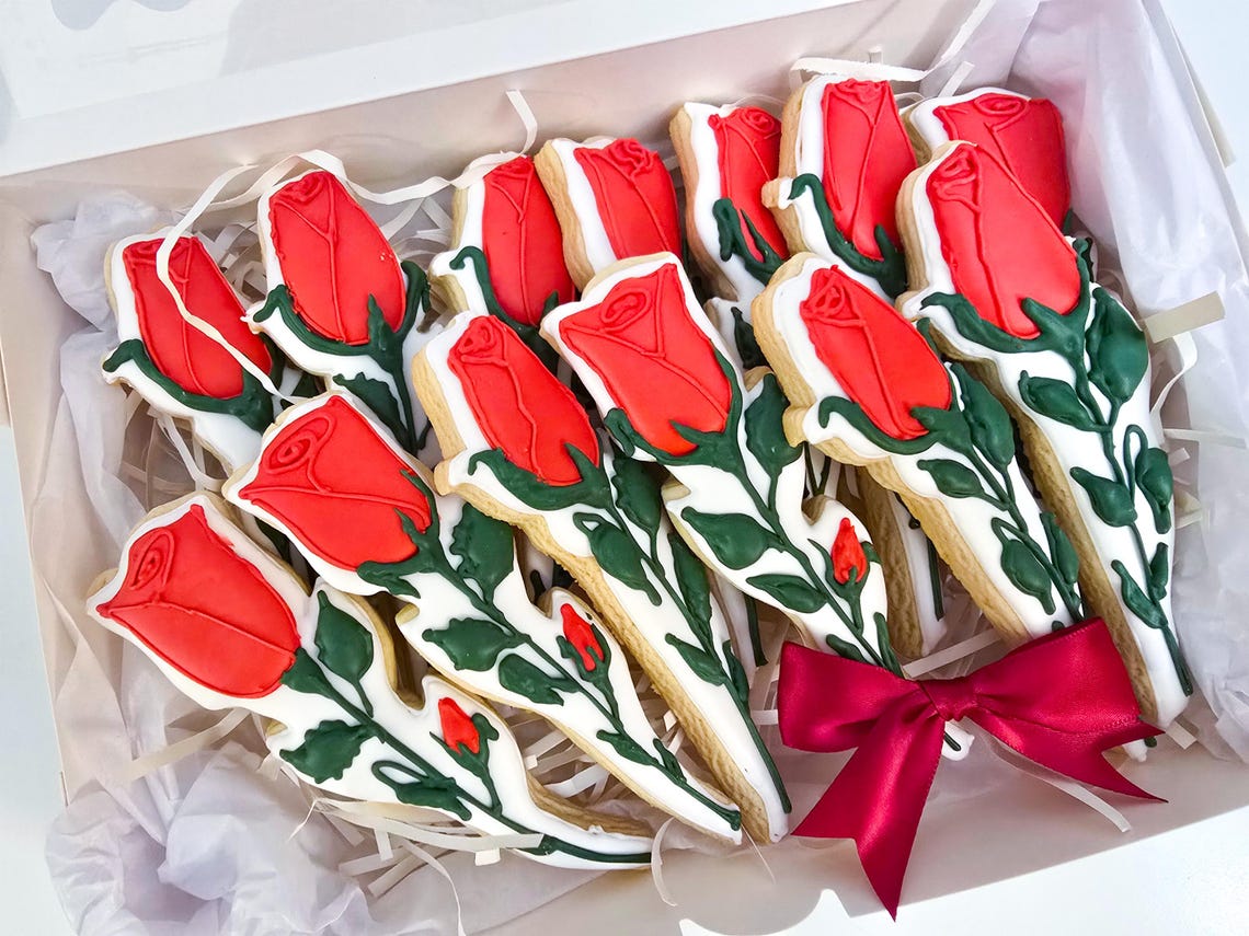 Red Roses Cookies With Royal Icing Decorated Cookie, Rose Shape Floral ...