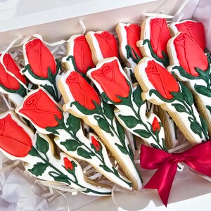 Red Roses Cookies With Royal Icing Decorated Cookie, Rose Shape Floral ...