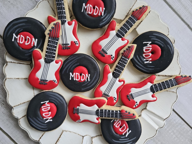 Musical Notes Guitar Record Shugar Cookies Set Blue Red Black White for ...