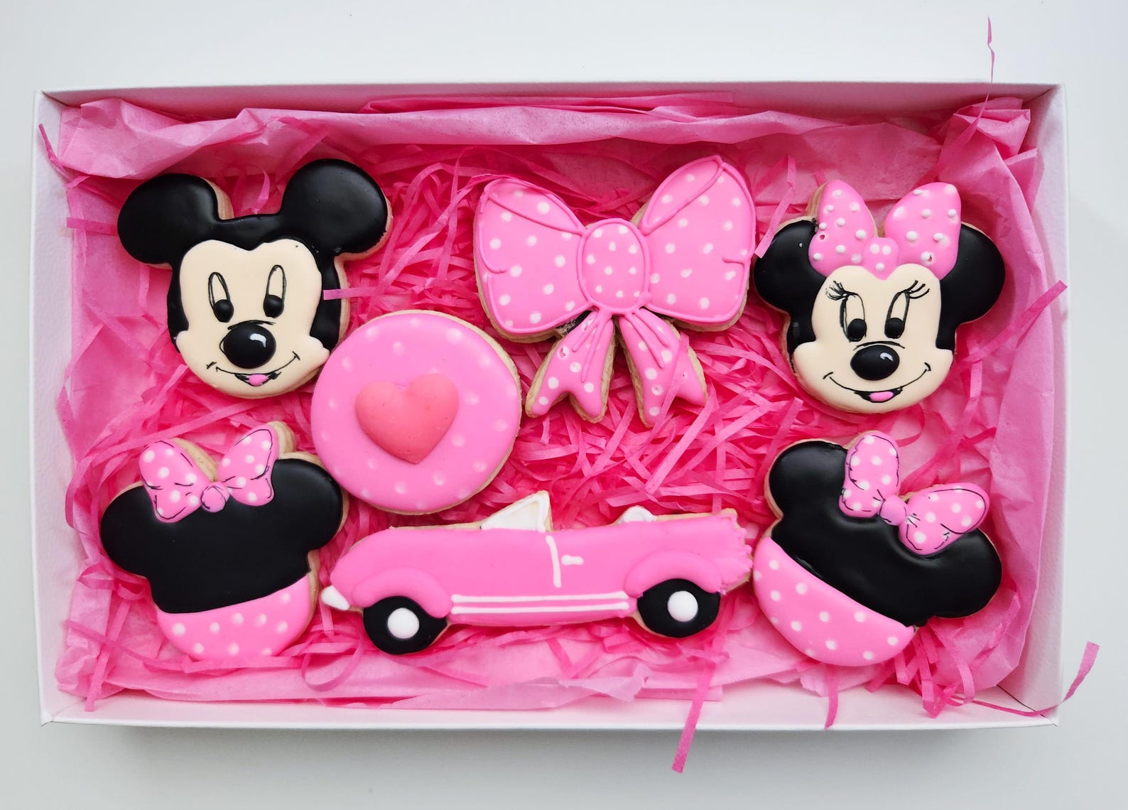 Mini Mouse Set of Cookies Mikey Cookie Decorated Pink Color Girl ...