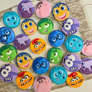 Inside Out Decorated Cookies Boy Girl Birthday Round Cookie Multicolor ...