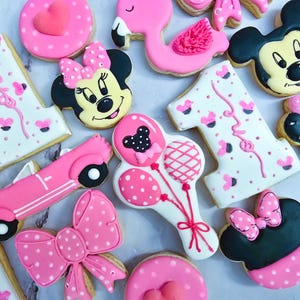 Mini Mouse Set of Cookies Mikey Cookie Decorated Pink Color Girl ...