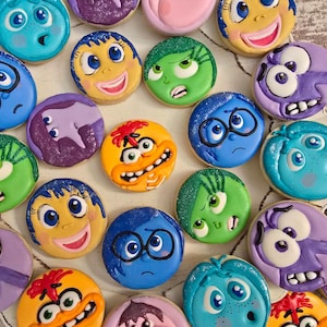 Inside Out Decorated Cookies Boy Girl Birthday Round Cookie Multicolor ...