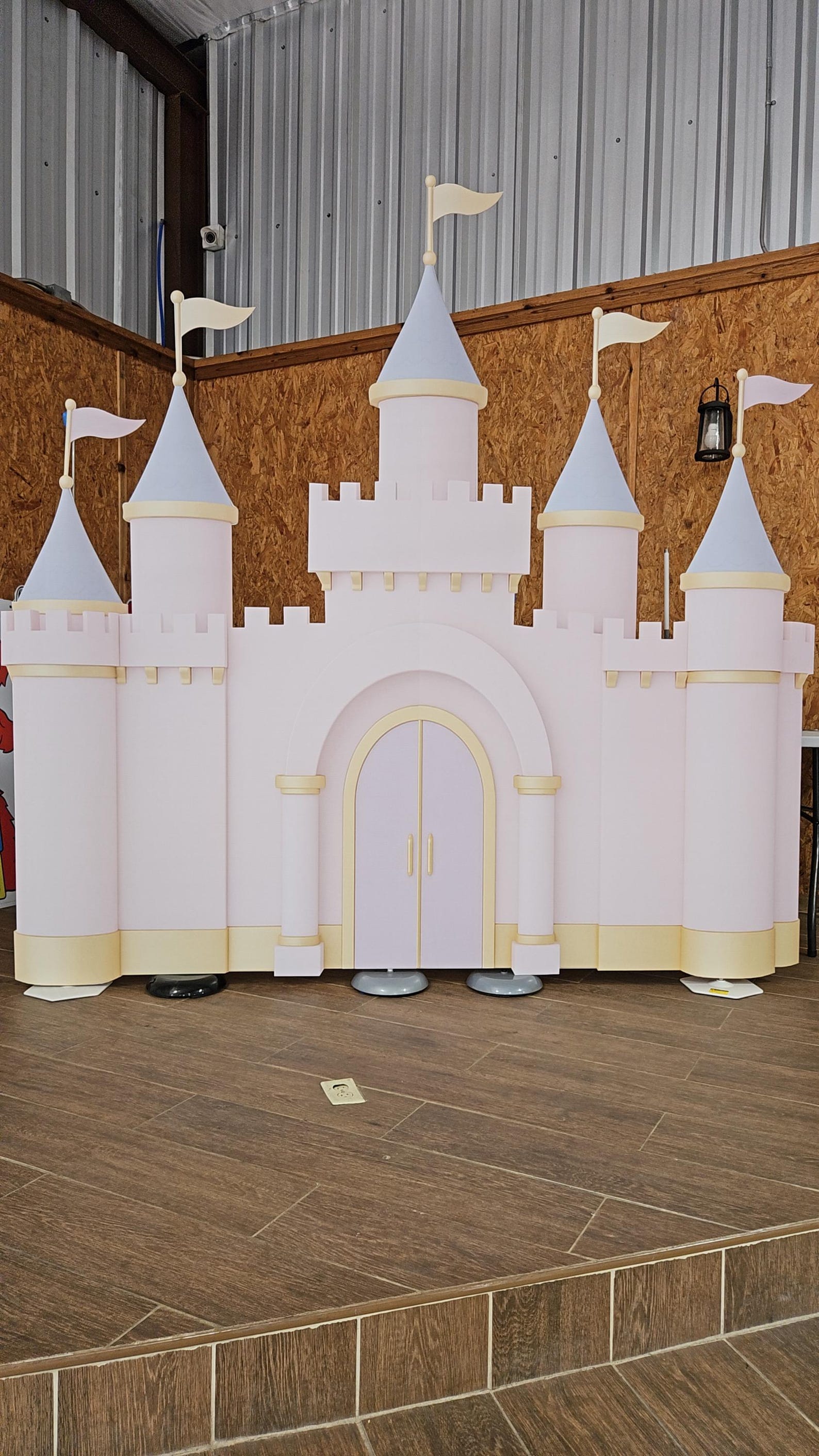 ES4608FS - ES4609FS Castle Pink Pastel and Gold 90" X 93" Coroplast ...