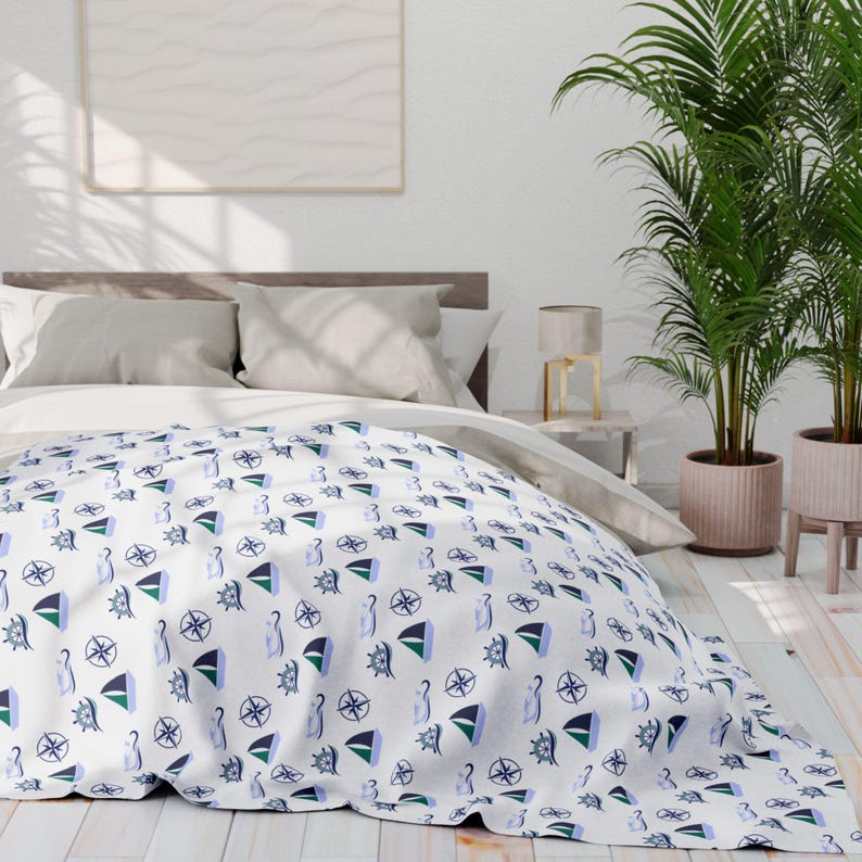 Childrens Nautical Design Blanket, Soft White Polyester Boat Pattern ...