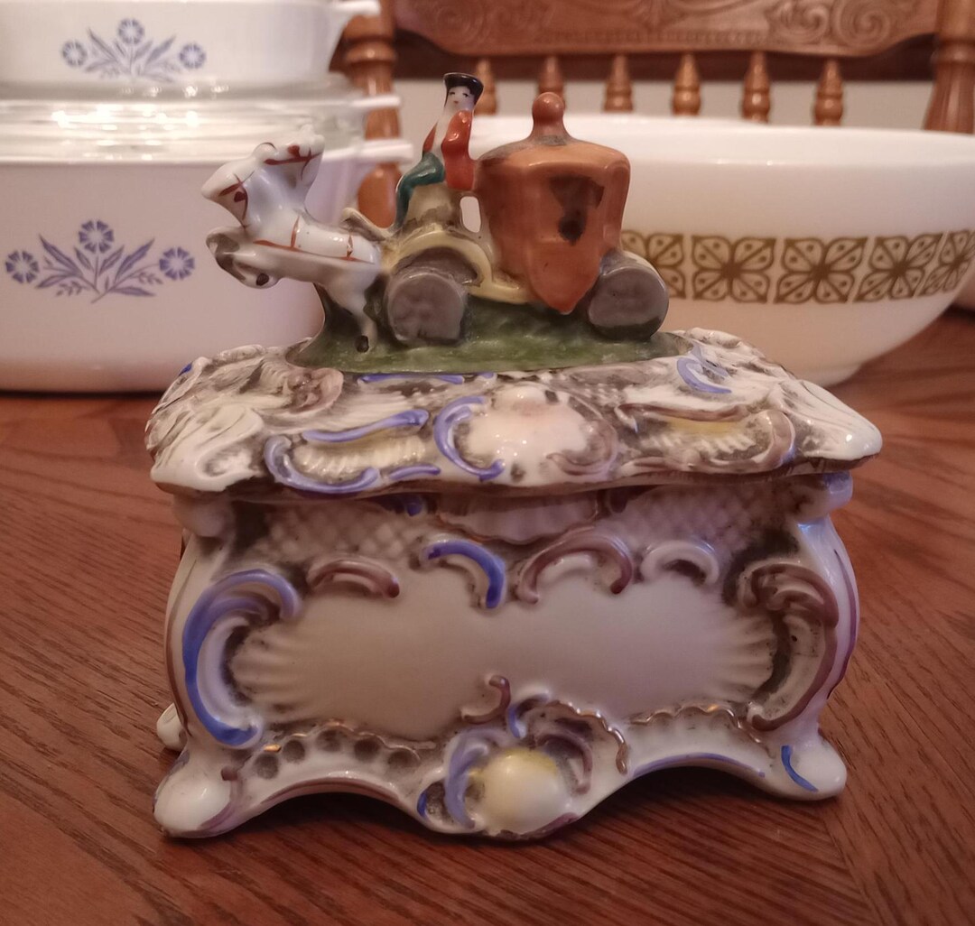 Vintage Porcelain Trinket Box| Made in Japan | Painted Carriage Horses ...