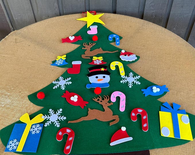 Child’s Christmas Tree Felt Wall Christmas Tree With Ornaments ...