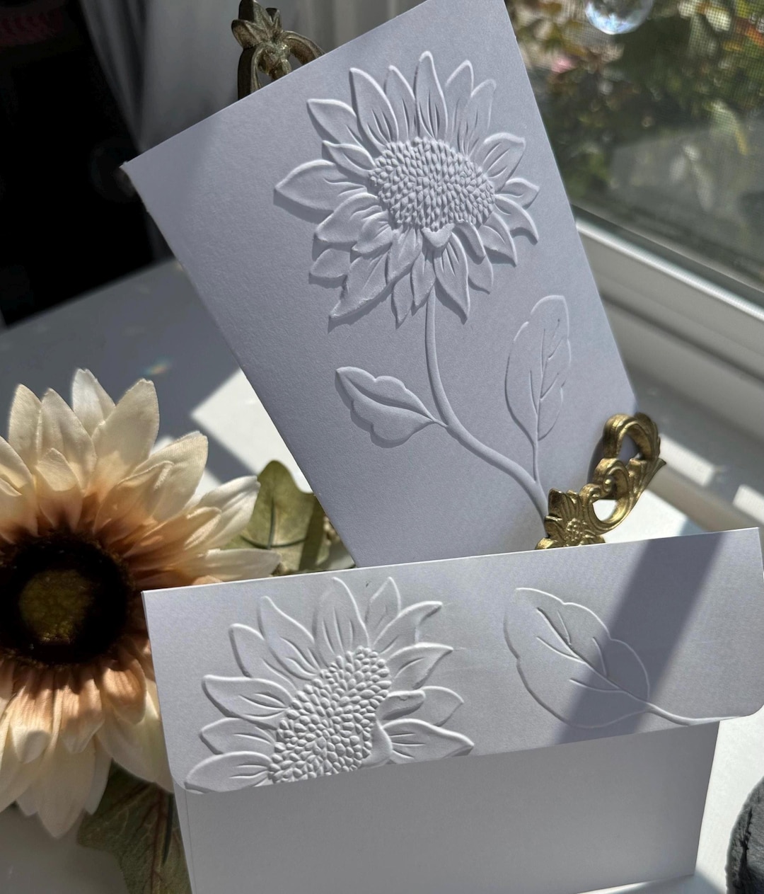 Simple Sunflower Floral Embossed Cards Blank Notecard Boxed Stationery ...
