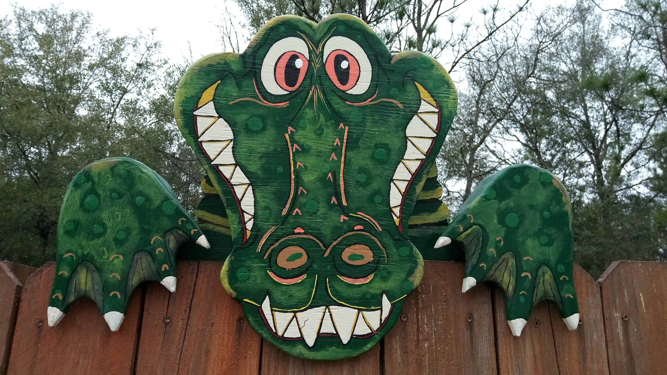 New Handmade Alligator Fence Peeker Sitter - Etsy