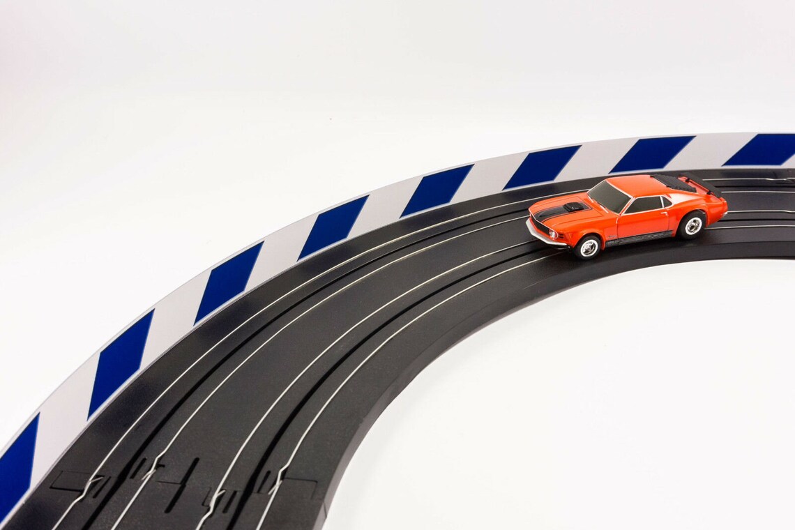 Pl 5053 Afx Slot Car Guard Rail Set - Photoreal Fits: 1/64 & 1/43 Scale ...