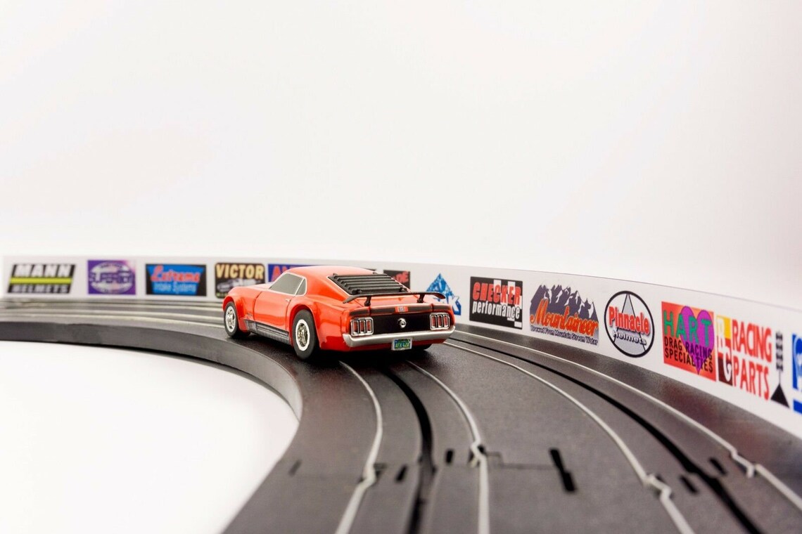 Pl 5050 Afx Slot Car Guard Rail Set - Photoreal Fits: 1/64 & 1/43 Scale ...