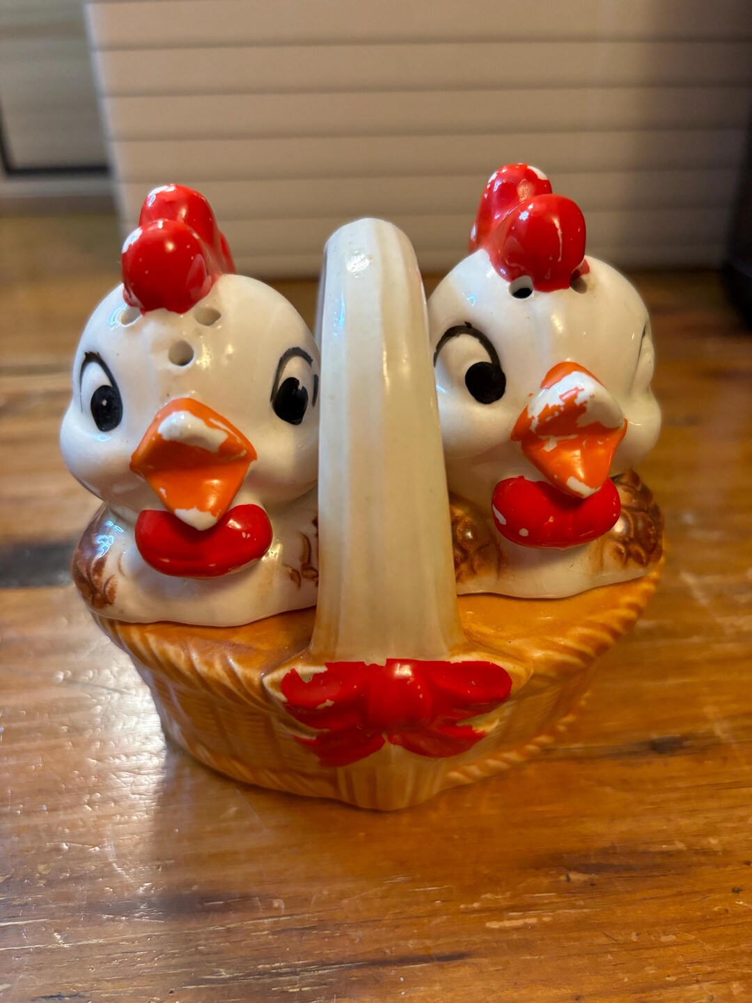Vintage Chicken in Basket Caddy Salt and Pepper Shakers - Etsy