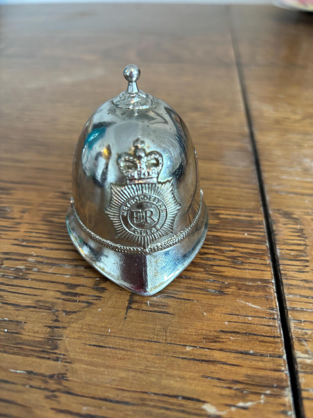 Vintage Metropolitan Police ER II Bell - Etsy