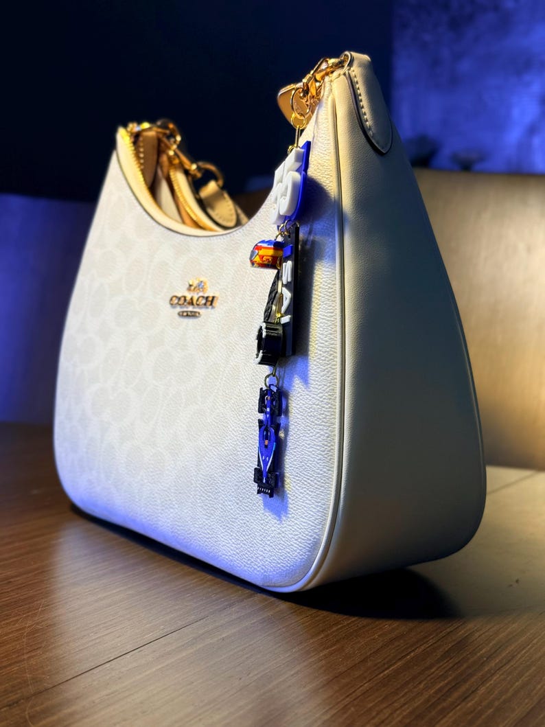 Carlos Inspired 2026 F1 Blue British Team Bag Charm | Motorsport Gift ...