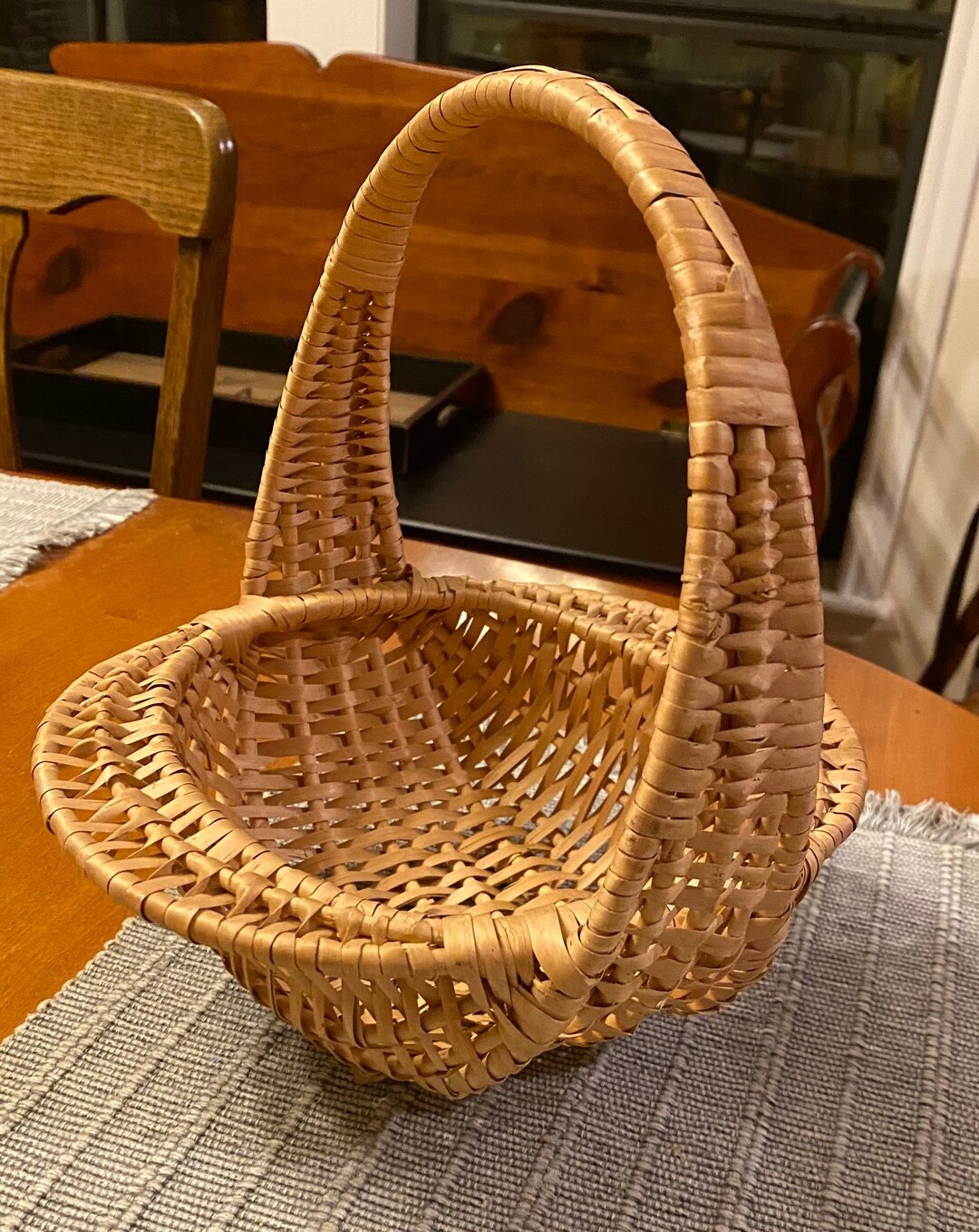 Small Wicker Basket, Vintage Basket, Crescent Basket, Light Color ...