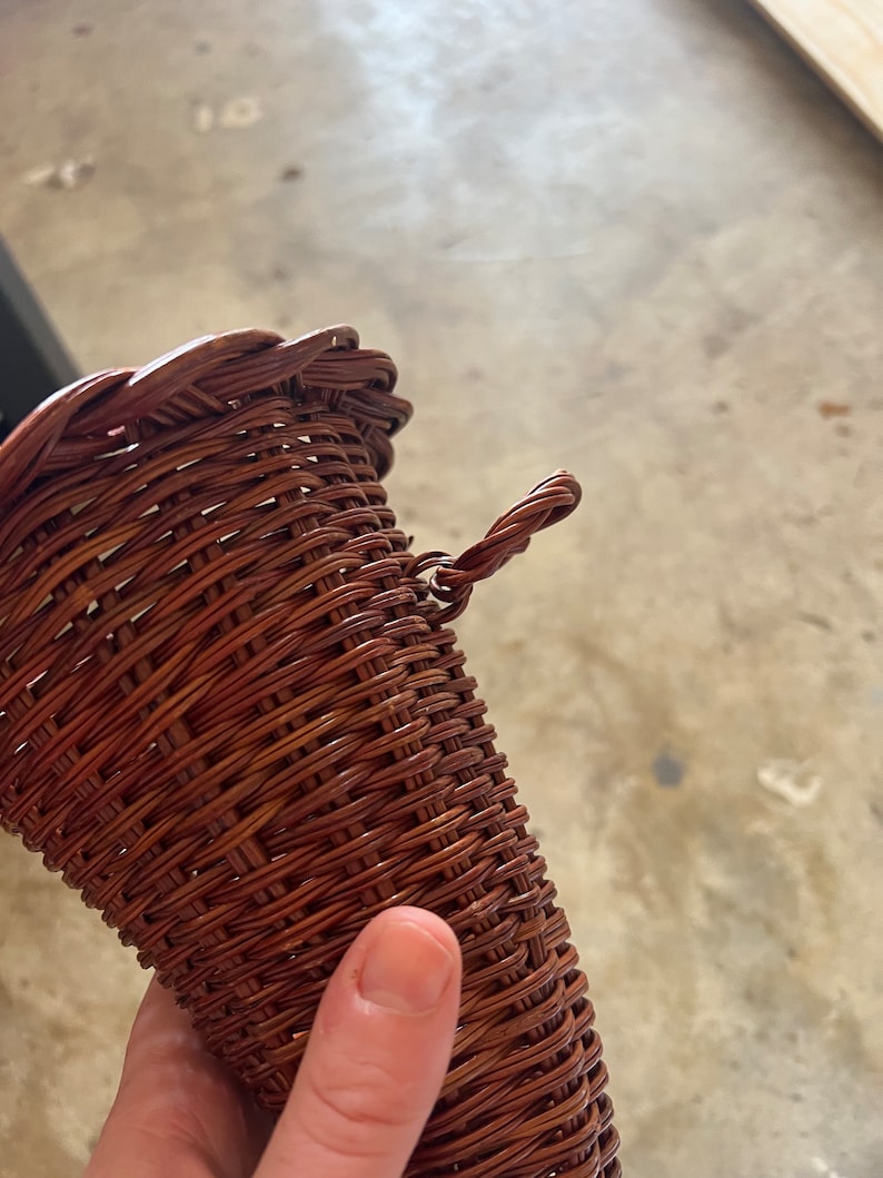 Small Wicker Cornucopia Basket - Etsy
