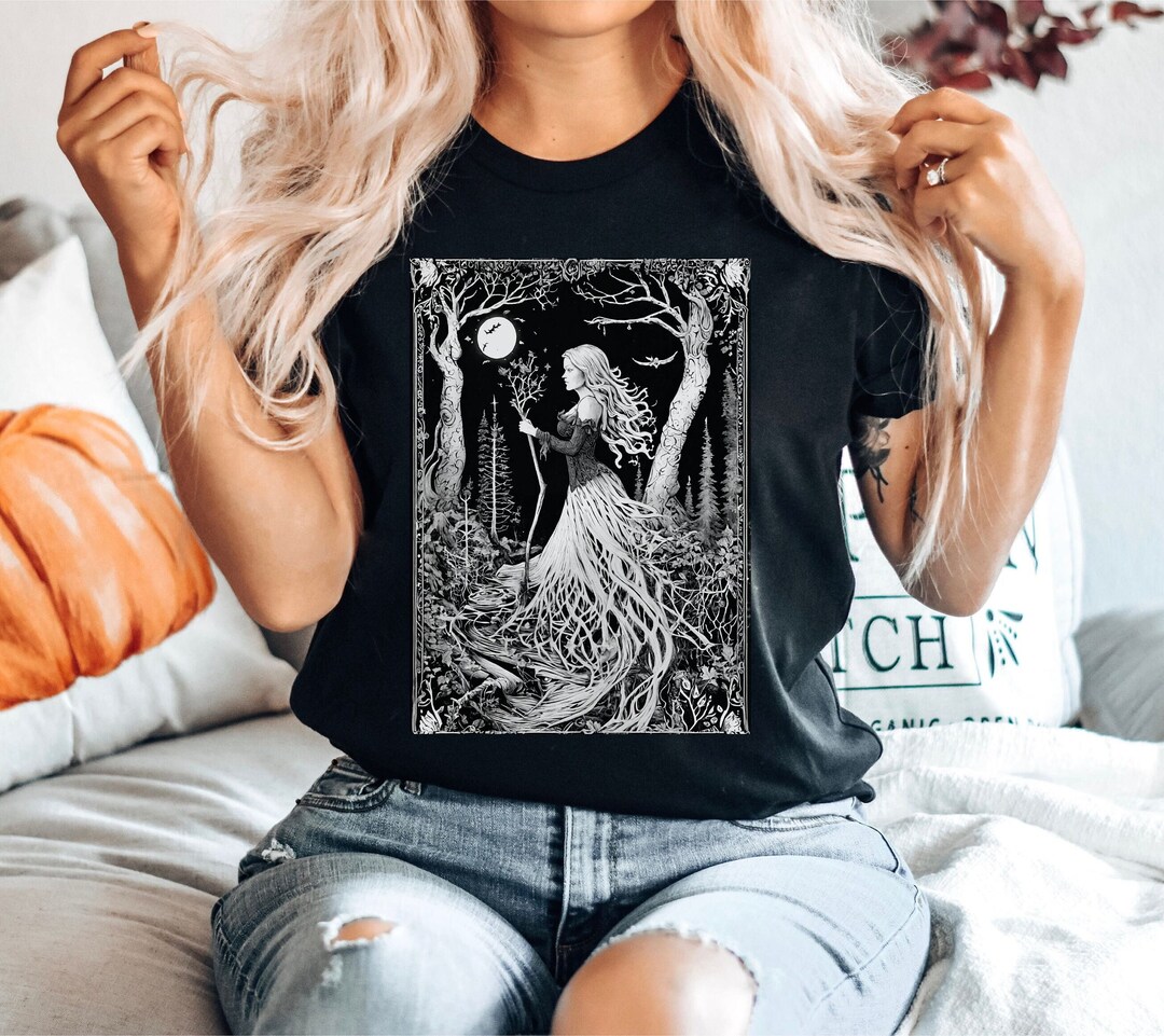 Forest Dryad || Nymph of the Trees || Pagan Goddess || Woodland Witch ...