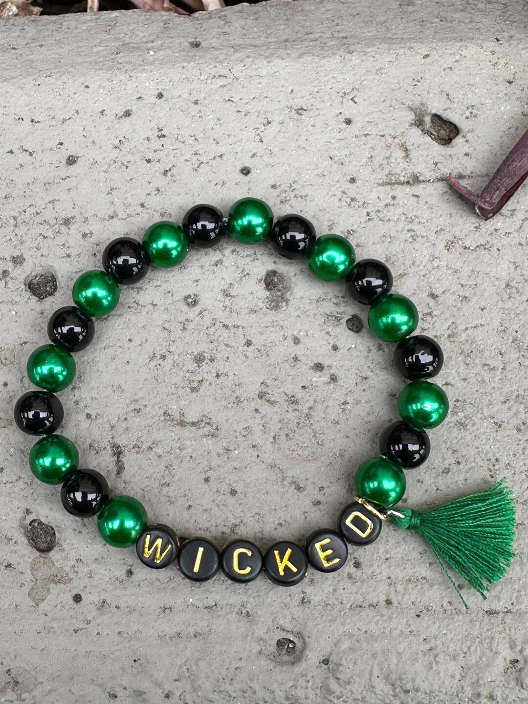 Wicked Elphaba Glinda Beaded Bracelet - Etsy