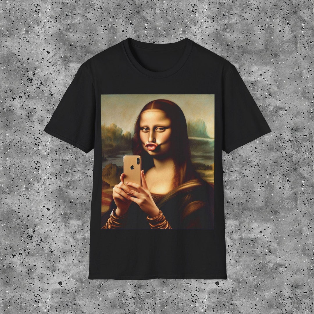 Mona Lisa Duck Face Selfie Portrait T-shirt | Funny Art Parody Tee ...