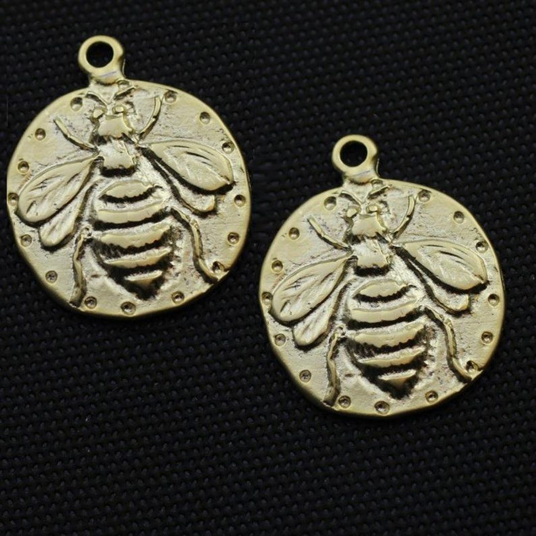 Gold Bee Disc Pendant Matt Gold Plated Bee Charms, Bee Pendants, Honey ...