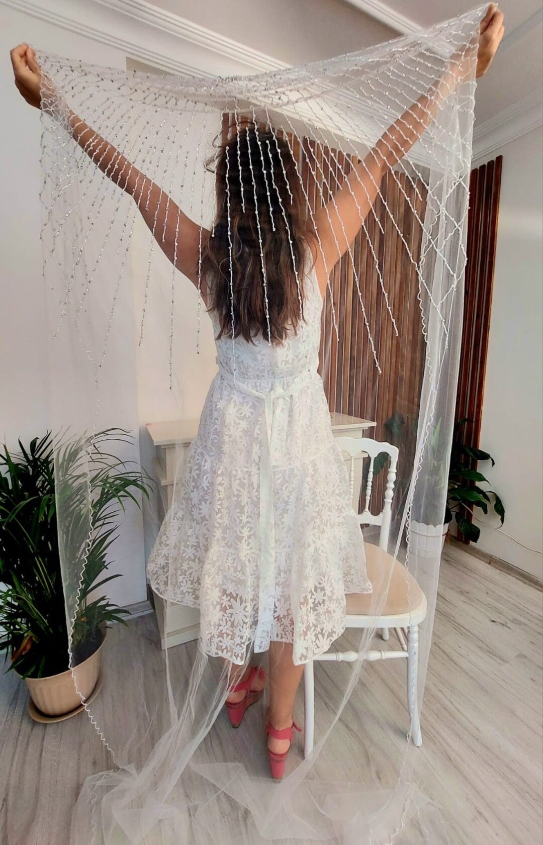 Beaded Bridal Veil, Veil With Beads and Pearls, Cathedral Wedding ...