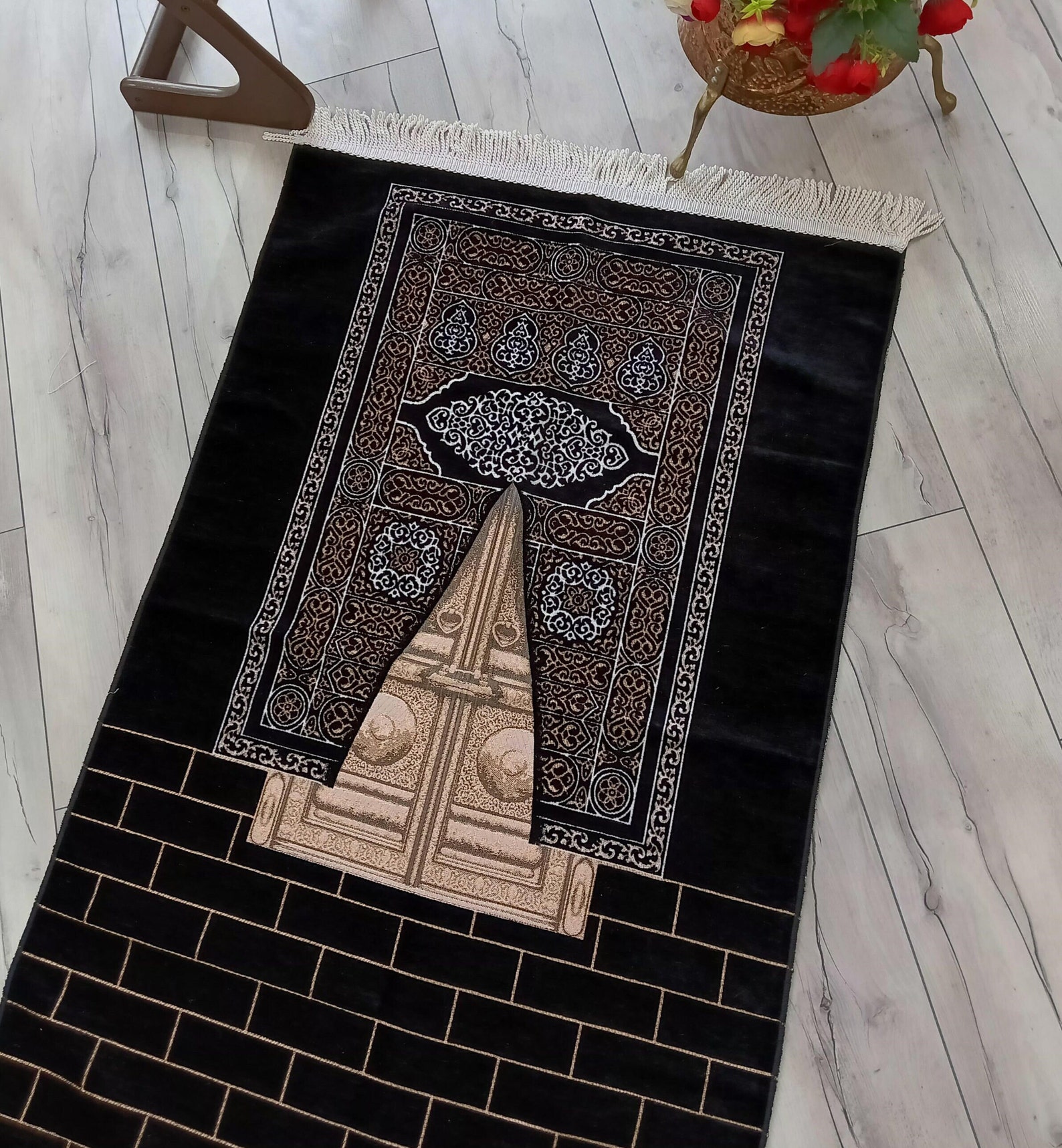 Kaaba Door Pattern Prayer Mat: Black Chenille Islamic Rug - Etsy