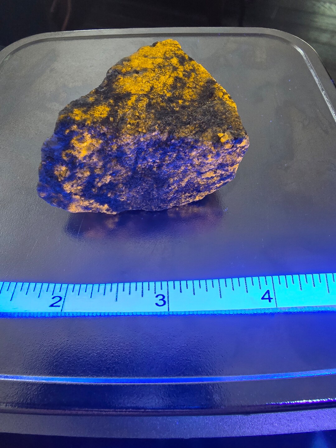 Scapolite , Wernerite , UV Fluorescent - Etsy Canada