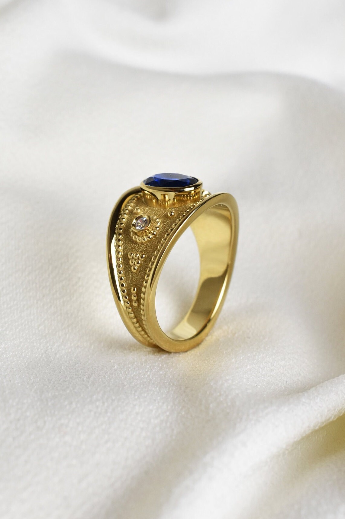 Oval Blue Sapphire Byzantine Ring for Women, 18th Century Sapphire Ring ...
