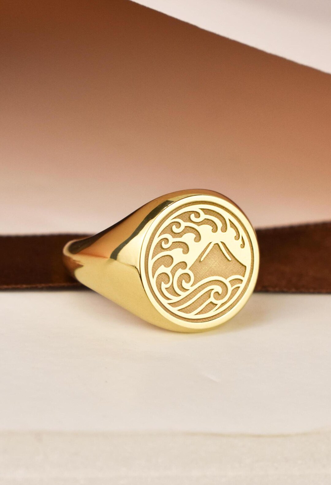 14K Gold Ocean Waves Signet Ring, Personalized Sea Waves Ring, Round ...