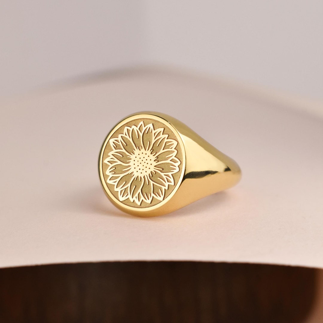 14K Solid Gold Sunflower Signet Ring, Daisy Flower Signet Ring ...