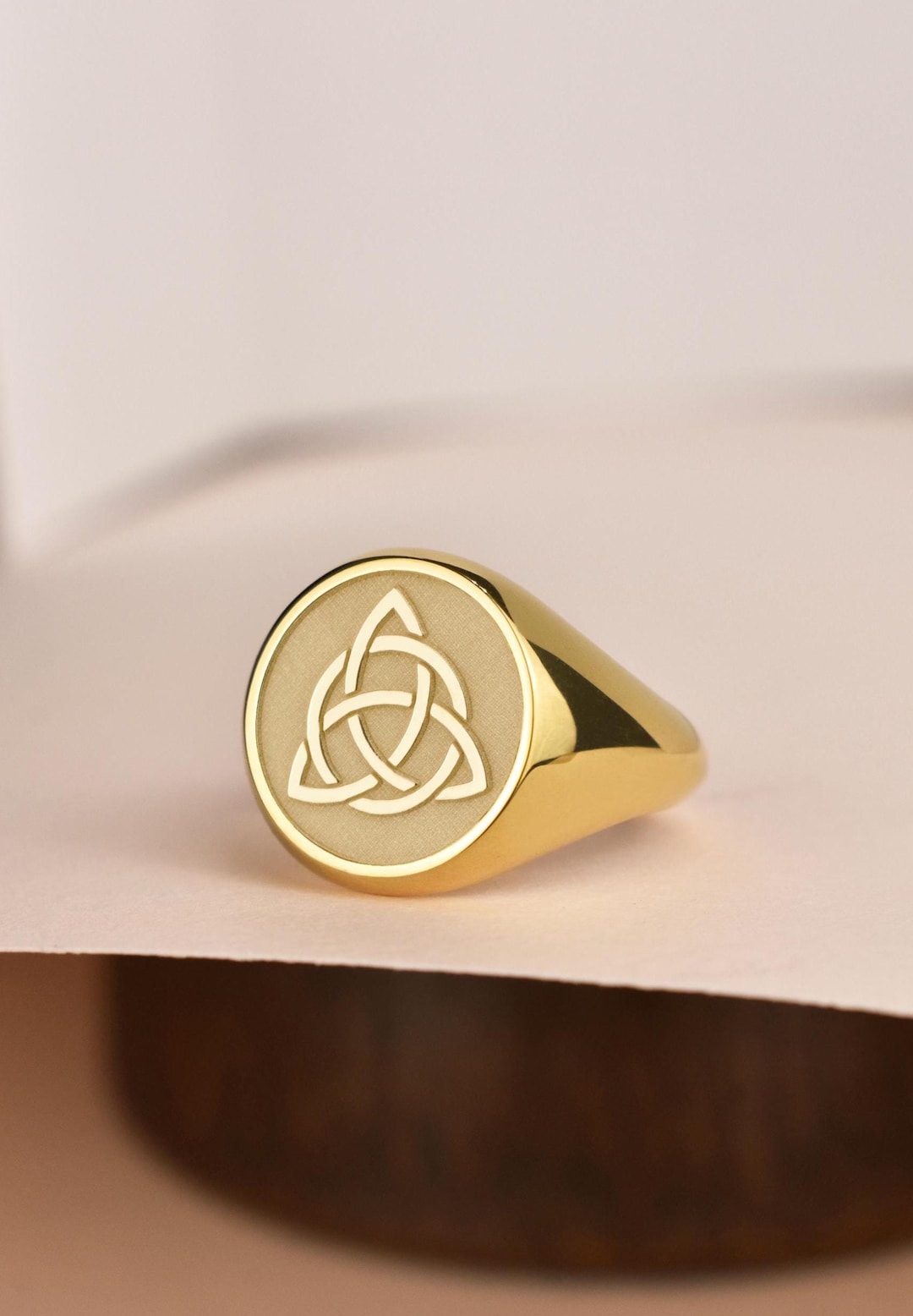 14K Solid Gold Triquetra Signet Ring, Trinity Knot Amulet, Religious ...
