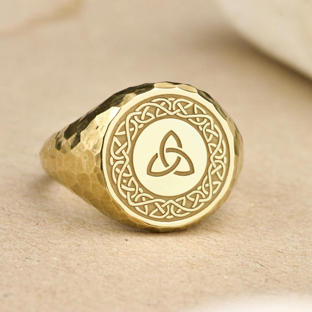 14K Solid Gold Triquetra Signet Ring, Hammered Celtic Jewelry, Trinity ...