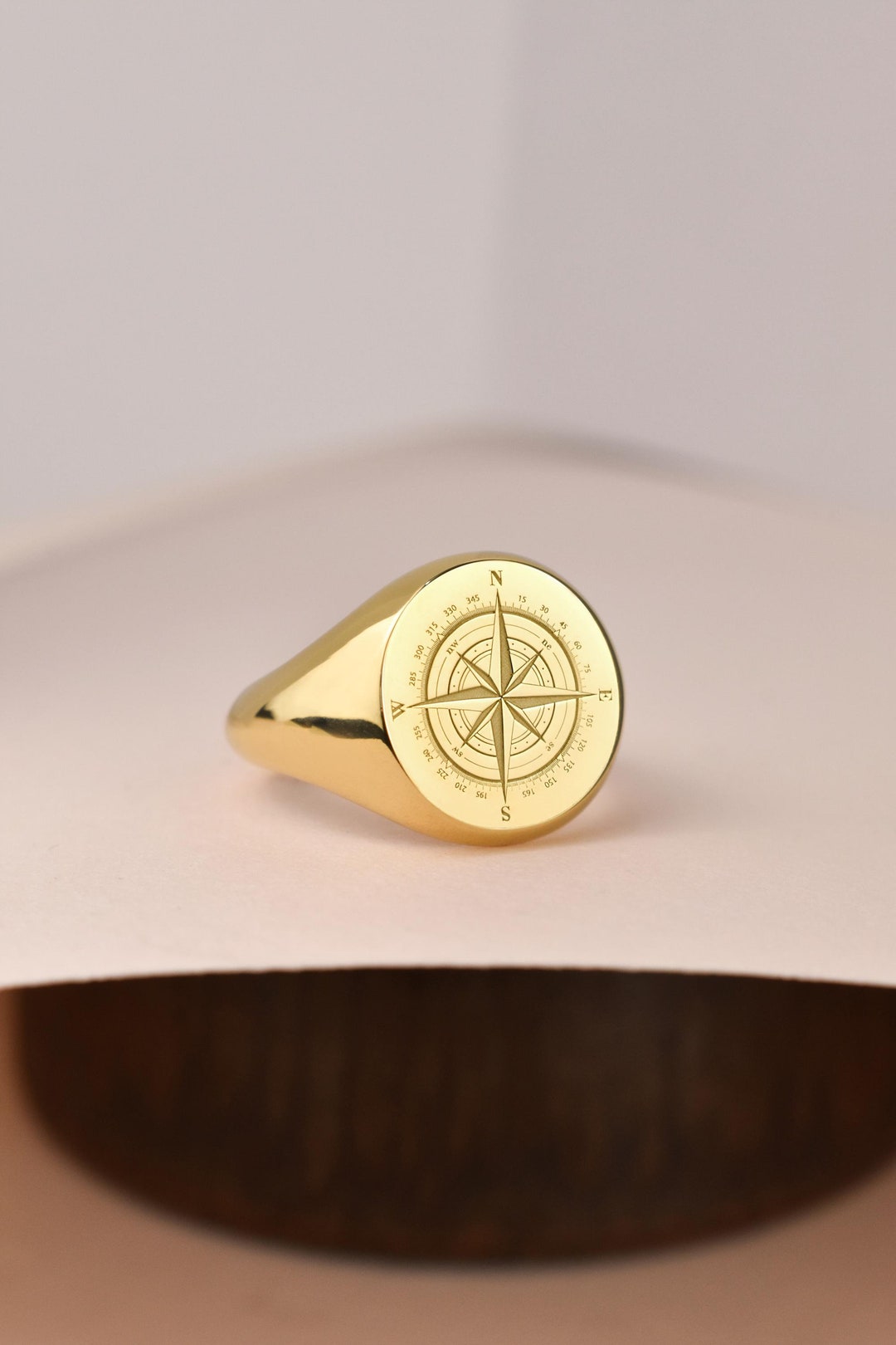 14K Gold Compass Graduation Signet Ring, College Students Graduation ...