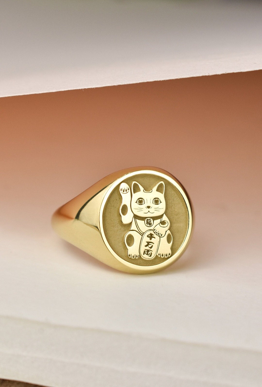 14K Gold Maneki Neko Cat Signet Ring, Lucky Cat Waving Arm Ring ...