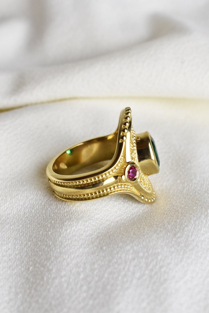 Gold Emerald Filigree Ring, Pear Cut Emerald Byzantine Ring, Gold ...