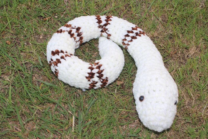 Snake Crochet Pattern - Cute Snake Plushies Crochet No Sew Tutorial ...