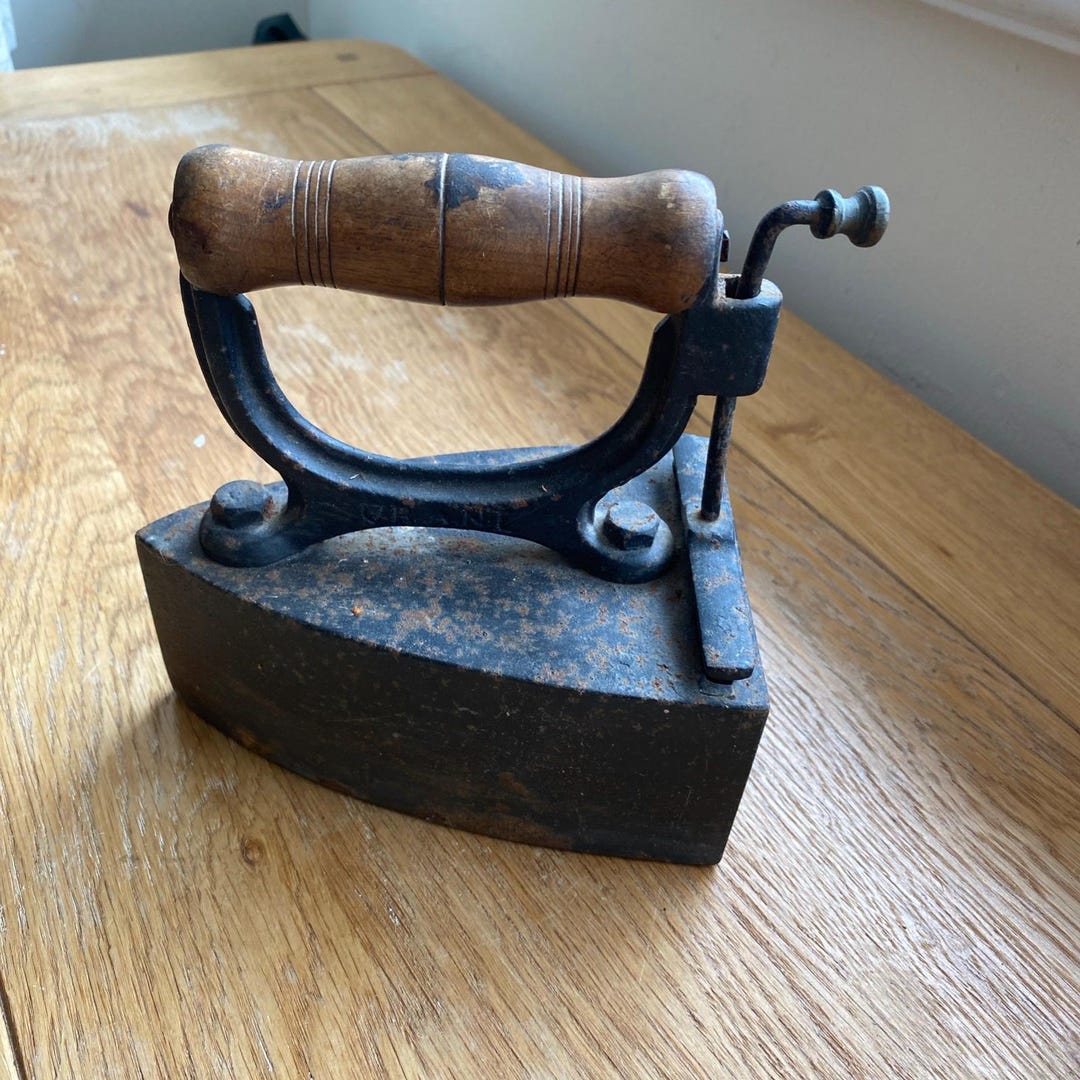 Antique Victorian Carron No5 Cast Iron Box Iron & Slug Circa 1880-1920 ...