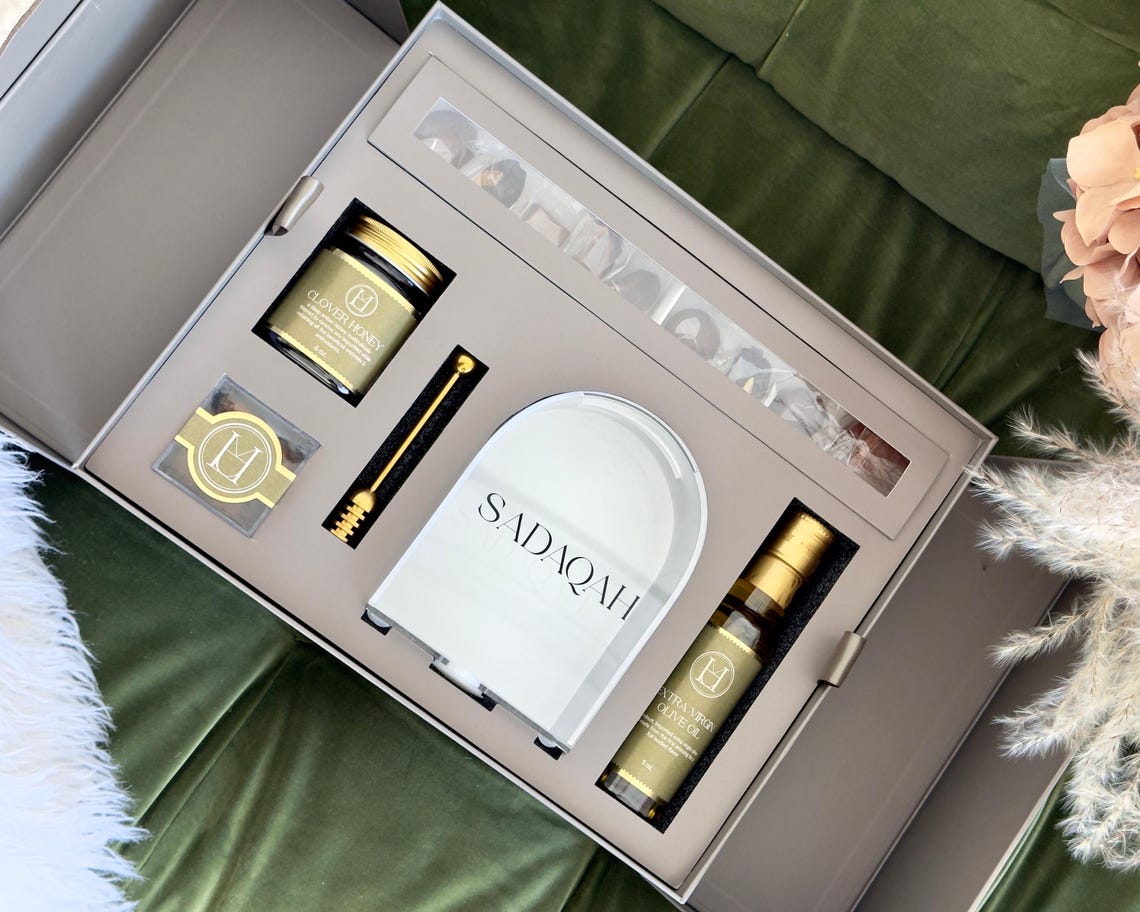 Luxury Ramadan Gift Box | Sunnah Foods | Eid Gift | Islamic Gift ...