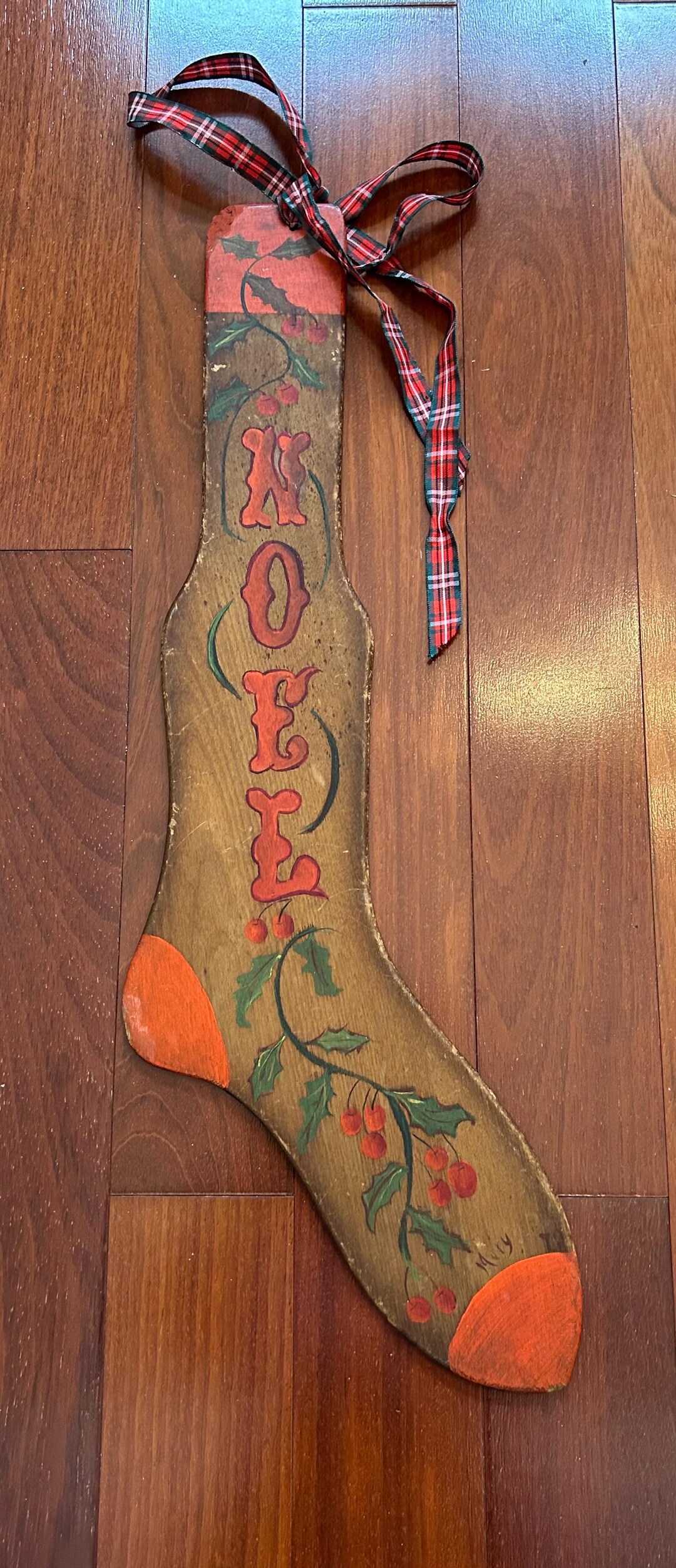 Vintage Wooden Sock Form/stretcher/hand Painted/holly Berries/ Reddish ...