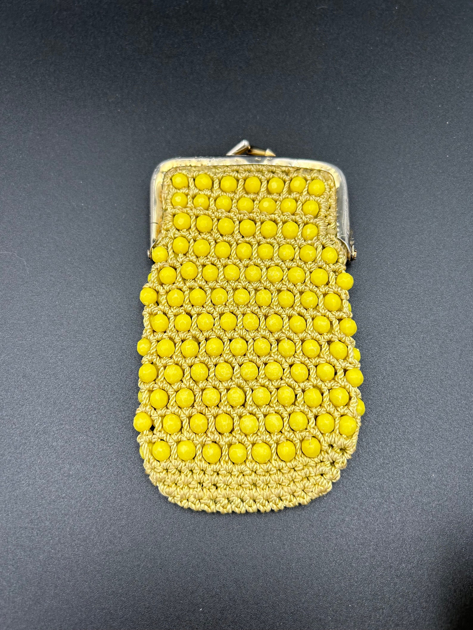 Vintage / Crochet Yellow Coin Purse / Yellow Beads - Etsy