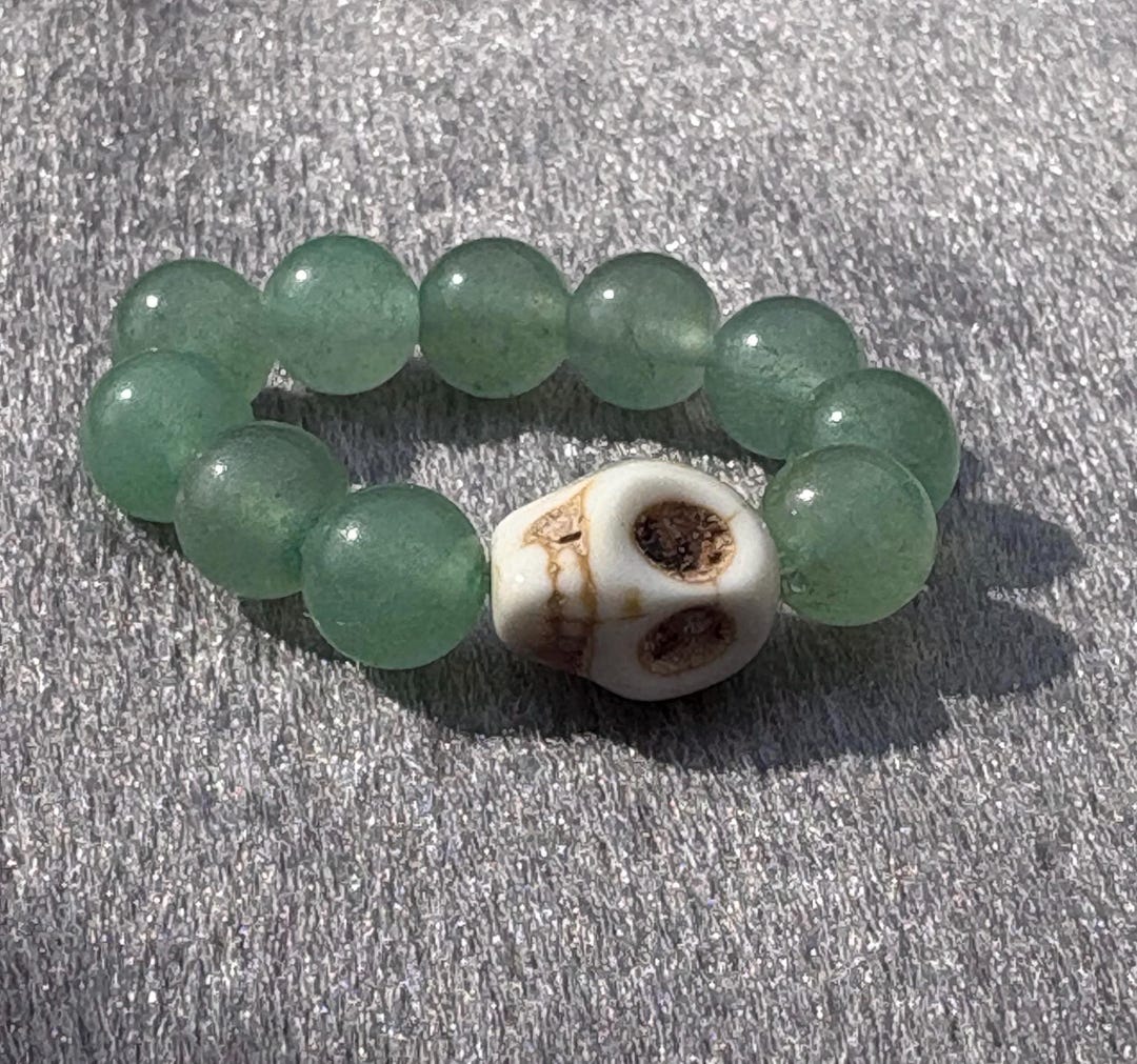 Green Aventurine Skull Ring – A Symbol of Transformation and Growth - Etsy