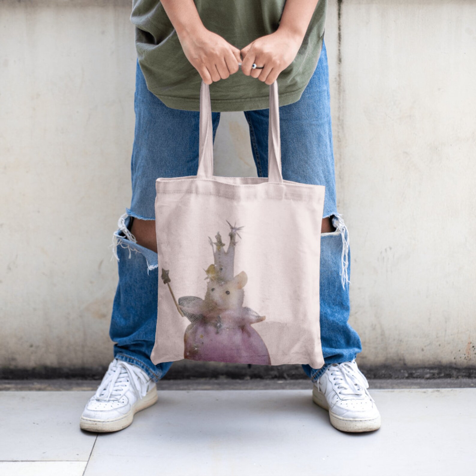 Princess Mouse PNG, Princess Rat Svg, Rat Princess PNG, Princess Rat ...