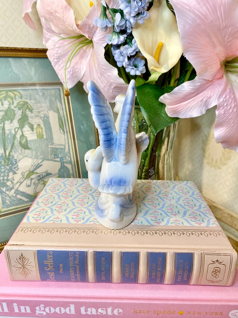 Vintage Double Swan Pastel Blue & White Porcelain Figurine Statue ...