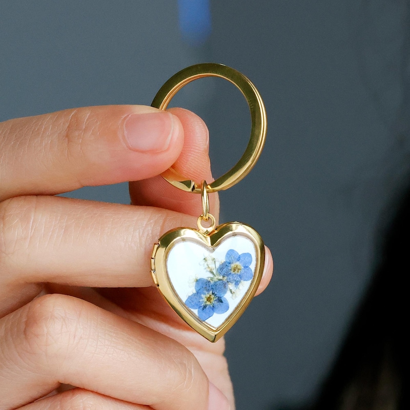 Engrave Me Locket - Etsy