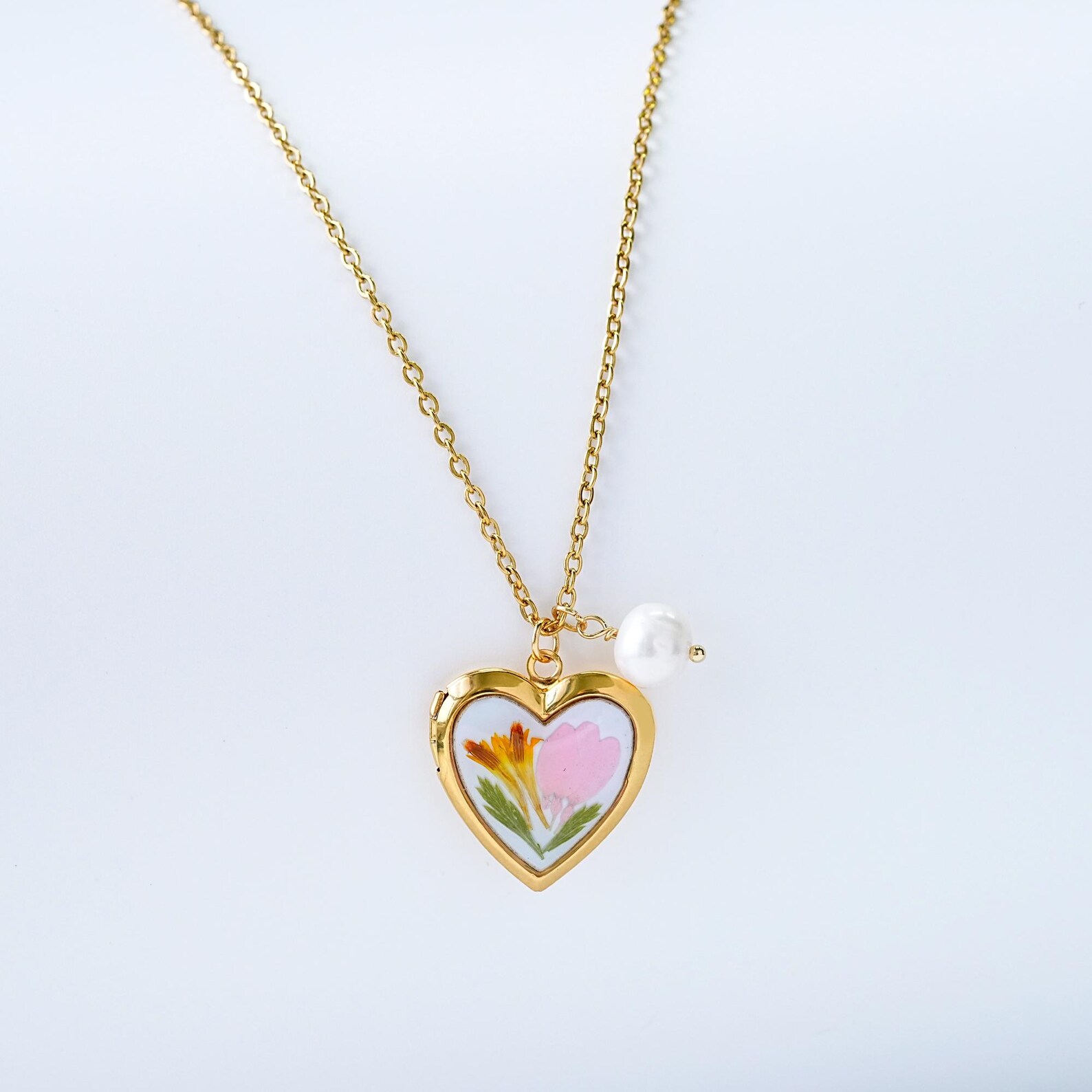 Custom Press Flower Locket With Photo, Dried Flower, Photo Necklace ...